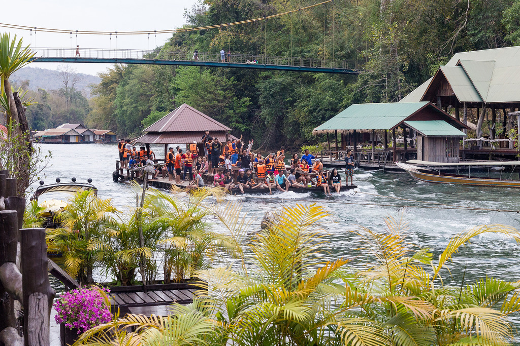 Krit Raft House - Hôtels de charme à Kanchanaburi - Thailand Roads